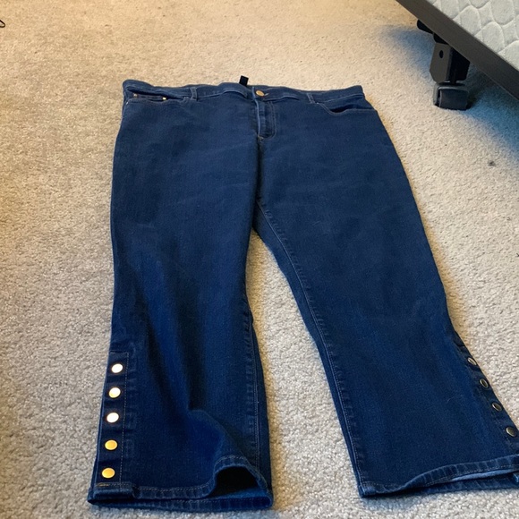 Ann Taylor Factory | Jeans | Straight Legged Cropped Jeans With Gold ...